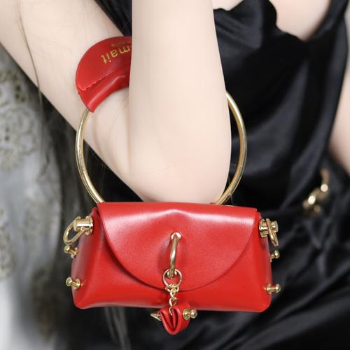 Very Small Hot Red Purse With Circle Handle (Cute)