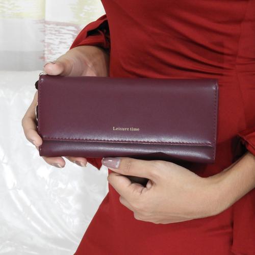 Red Wine Hand Wallet Purse In Faux Leather (Elegant)