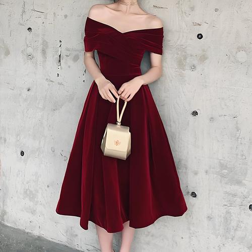 Red Off Shoulder Midi Dress (Elegant)