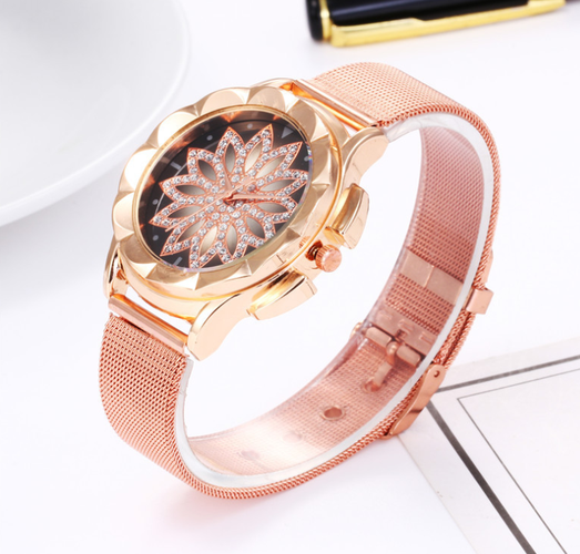 Quartz Pink Strap Watch