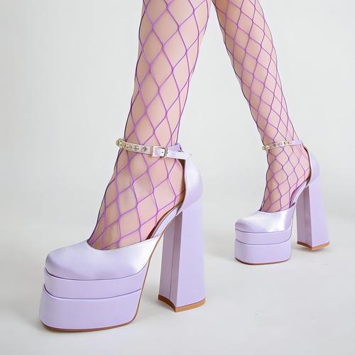 Victoria's Chic Light Purple Platform Pumps