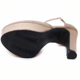 Isabella's Elegance Platform Beige Pumps