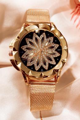 Quartz Pink Strap Watch