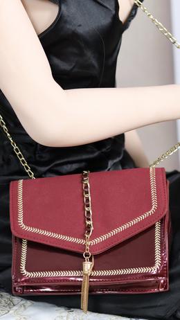 Red Velvet Crossbody Evening Purse (Stunning)