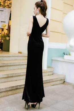 Sleeveless Black Maxi Dress With Thigh Split