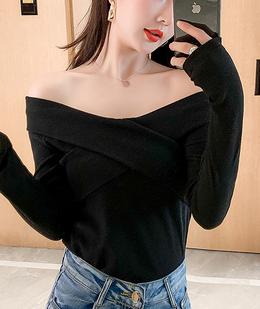 Black Off Shoulder Fitted Top With Long Sleeves (Elegant)